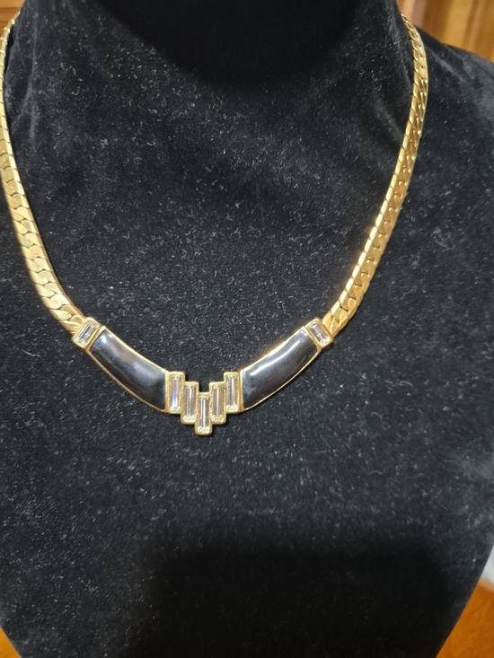 Monet | Jewelry | Vintage Monet 8s 22k Gold Plated Necklace With Black ...